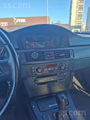 Pelēks BMW 330 2007 Rīga, ar dzinēja tilpumu 3.00 L un nobraukumu 425 tūkst. km par 4100 €, foto 8 vietnē AUTOMOTO.COM.LV
