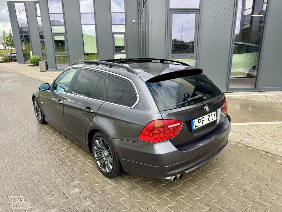 Pelēks BMW 330 2007 Kauņa, ar dzinēja tilpumu 3.00 L un nobraukumu 360 tūkst. km par 2999 €, foto 5 vietnē AUTOMOTO.COM.LV