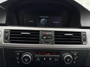 Grey BMW 330 2007 in Riga, with an engine capacity of 3.00 L and mileage of 324 thousand km for 3990 €, photo 15 on AUTOMOTO.COM.LV