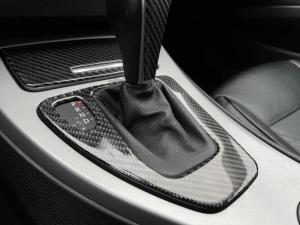 Grey BMW 330 2007 in Riga, with an engine capacity of 3.00 L and mileage of 324 thousand km for 3990 €, photo 16 on AUTOMOTO.COM.LV