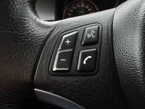 Grey BMW 330 2007 in Riga, with an engine capacity of 3.00 L and mileage of 324 thousand km for 3990 €, photo 18 on AUTOMOTO.COM.LV