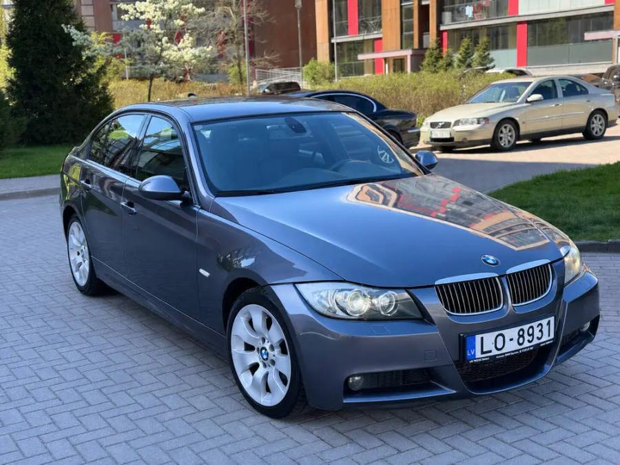 Pelēks BMW 330 2007 Rīga, ar dzinēja tilpumu 3.00 L un nobraukumu 369 tūkst. km par 6490 €, foto 1 vietnē AUTOMOTO.COM.LV