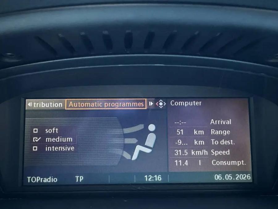 Pelēks BMW 330 2007 Rīga, ar dzinēja tilpumu 3.00 L un nobraukumu 369 tūkst. km par 6490 €, foto 14 vietnē AUTOMOTO.COM.LV
