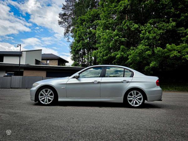 Pelēks BMW 330 2007 Kauņa, ar dzinēja tilpumu 2.99 L un nobraukumu 265 tūkst. km par 4850 €, foto 7 vietnē AUTOMOTO.COM.LV