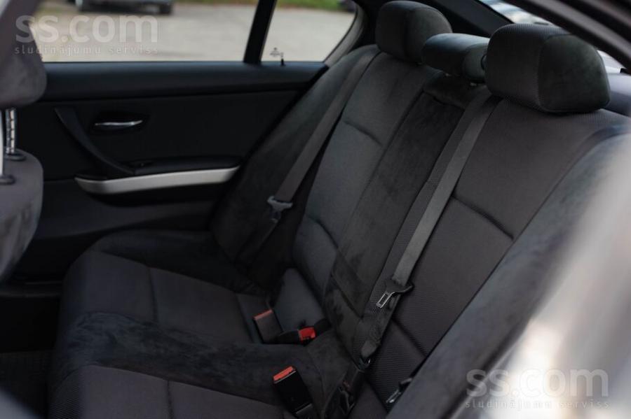 Grey BMW 330 2007 in Riga, with an engine capacity of 3.00 L and mileage of 388 thousand km for 5990 €, photo 12 on AUTOMOTO.COM.LV