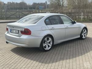 Grey BMW 330 2008 in Siauliai, with an engine capacity of 3.00 L and mileage of 310 thousand km for 3700 €, photo 7 on AUTOMOTO.COM.LV