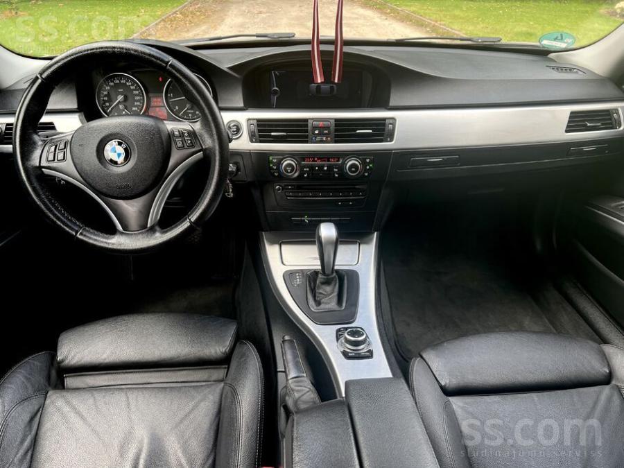 Pelēks BMW 330 2010 Jelgava, ar dzinēja tilpumu 3.00 L un nobraukumu 231 tūkst. km par 7500 €, foto 5 vietnē AUTOMOTO.COM.LV
