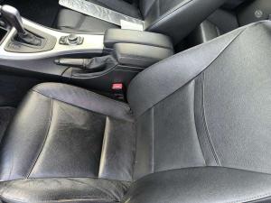 Grey BMW 330 2011 in Marijampole, with an engine capacity of 3.00 L and mileage of 365 thousand km for 5650 €, photo 11 on AUTOMOTO.COM.LV