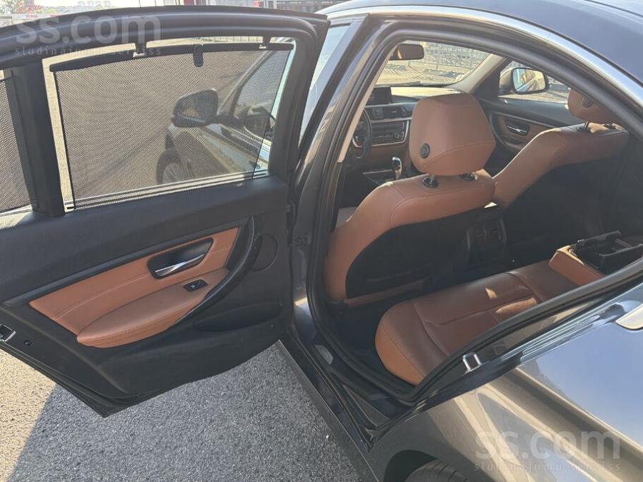 Pelēks BMW 330 2012 Rīga, ar dzinēja tilpumu 3.00 L un nobraukumu 265 tūkst. km par 13490 €, foto 13 vietnē AUTOMOTO.COM.LV
