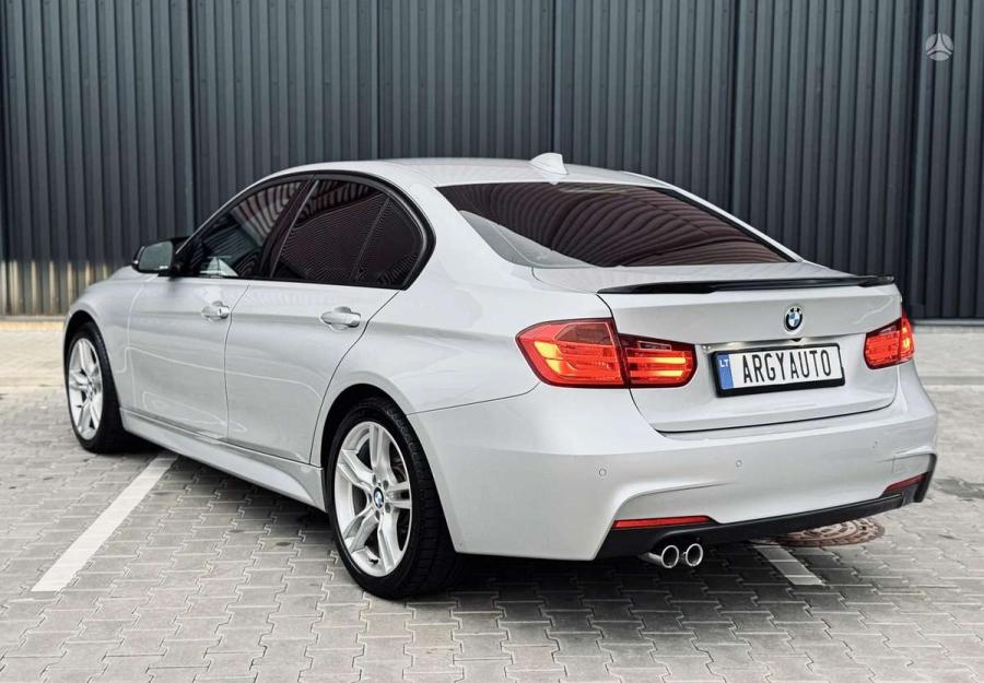 Grey BMW 330 2013 in Kaunas, with an engine capacity of 2.99 L and mileage of 232 thousand km for 12900 €, photo 7 on AUTOMOTO.COM.LV