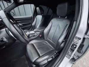 Grey BMW 330 2013 in Kaunas, with an engine capacity of 2.99 L and mileage of 232 thousand km for 12900 €, photo 14 on AUTOMOTO.COM.LV