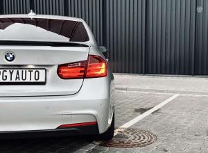 Grey BMW 330 2013 in Kaunas, with an engine capacity of 2.99 L and mileage of 232 thousand km for 12900 €, photo 40 on AUTOMOTO.COM.LV