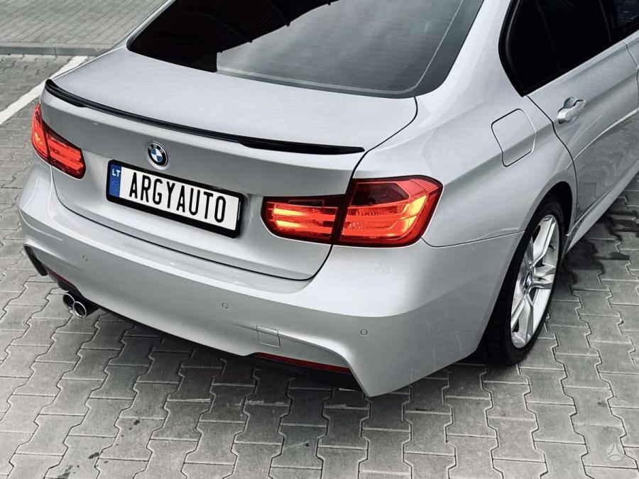 Grey BMW 330 2013 in Kaunas, with an engine capacity of 2.99 L and mileage of 232 thousand km for 12900 €, photo 45 on AUTOMOTO.COM.LV