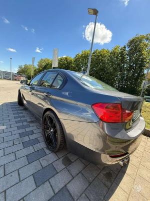 Pelēks BMW 330 2014 Kauņa, ar dzinēja tilpumu 2.99 L un nobraukumu 308 tūkst. km par 5999 €, foto 8 vietnē AUTOMOTO.COM.LV