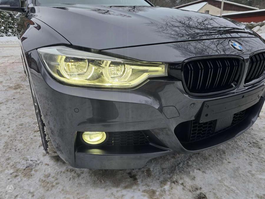 Grey BMW 330 2016 in Prienai, with an engine capacity of 2.99 L and mileage of 107 thousand km for 15600 €, photo 34 on AUTOMOTO.COM.LV