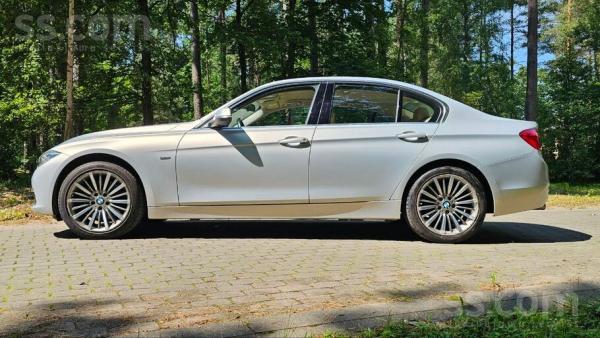 Grey BMW 330 2016 in Riga, with an engine capacity of 2.00 L and mileage of 75 thousand km for 18000 €, photo 6 on AUTOMOTO.COM.LV