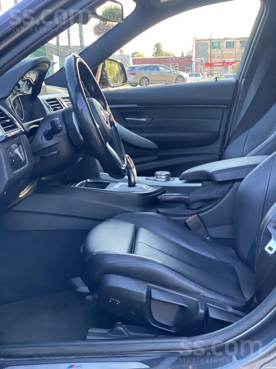 Grey BMW 330 2016 in Jelgava, with an engine capacity of 2.00 L and mileage of 140 thousand km for 16900 €, photo 19 on AUTOMOTO.COM.LV