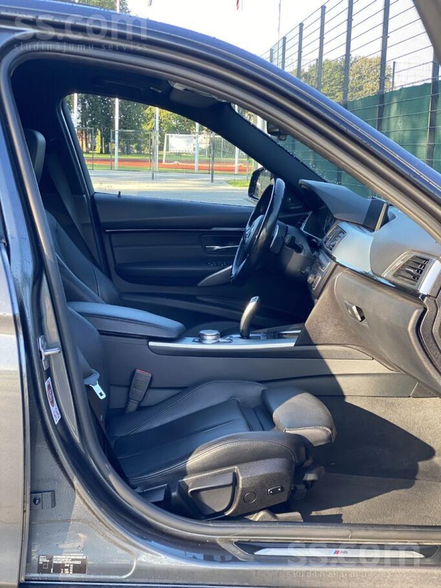 Grey BMW 330 2016 in Jelgava, with an engine capacity of 2.00 L and mileage of 140 thousand km for 16900 €, photo 20 on AUTOMOTO.COM.LV