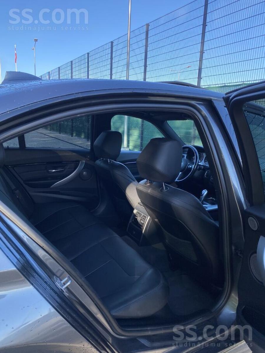 Grey BMW 330 2016 in Jelgava, with an engine capacity of 2.00 L and mileage of 140 thousand km for 16900 €, photo 22 on AUTOMOTO.COM.LV