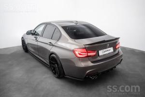 Pelēks BMW 330 2016 Tallina, ar dzinēja tilpumu 2.00 L un nobraukumu 210 tūkst. km par 15999 €, foto 9 vietnē AUTOMOTO.COM.LV