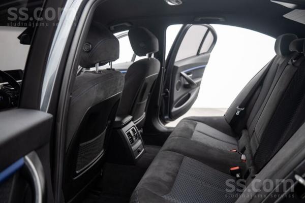 Grey BMW 330 2016 in Tallinn, with an engine capacity of 2.00 L and mileage of 155 thousand km for 16999 €, photo 10 on AUTOMOTO.COM.LV