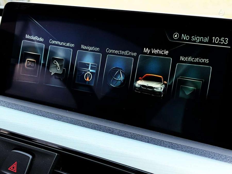 Grey BMW 330 2016 in Kaunas, with an engine capacity of 2.00 L and mileage of 238 thousand km for 11500 €, photo 8 on AUTOMOTO.COM.LV