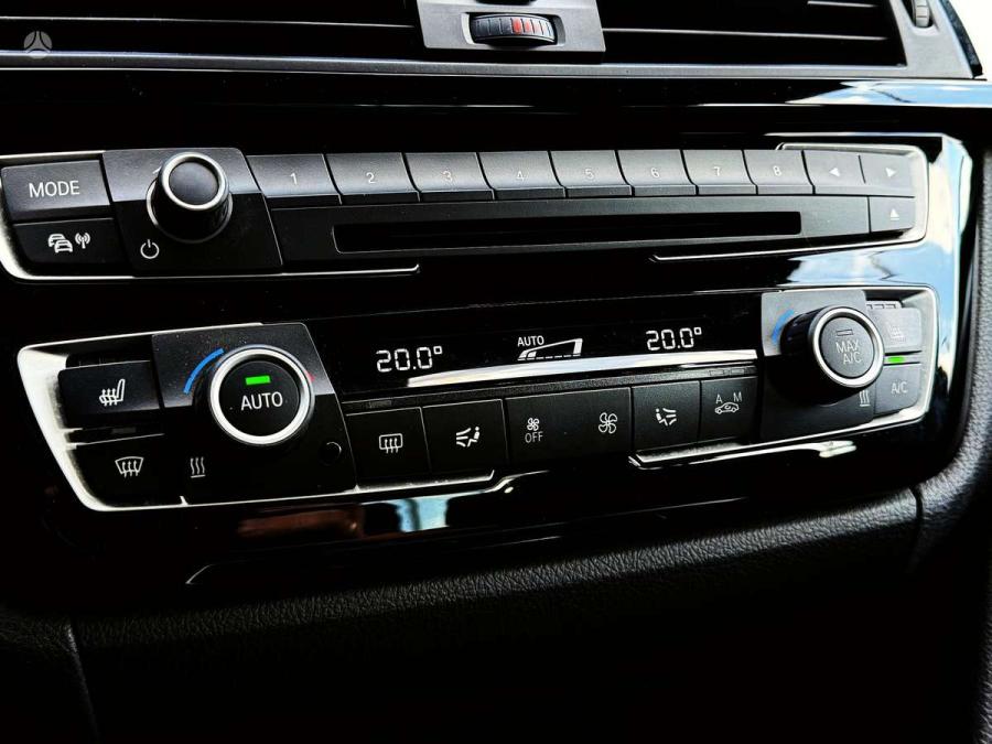 Grey BMW 330 2016 in Kaunas, with an engine capacity of 2.00 L and mileage of 238 thousand km for 11500 €, photo 11 on AUTOMOTO.COM.LV