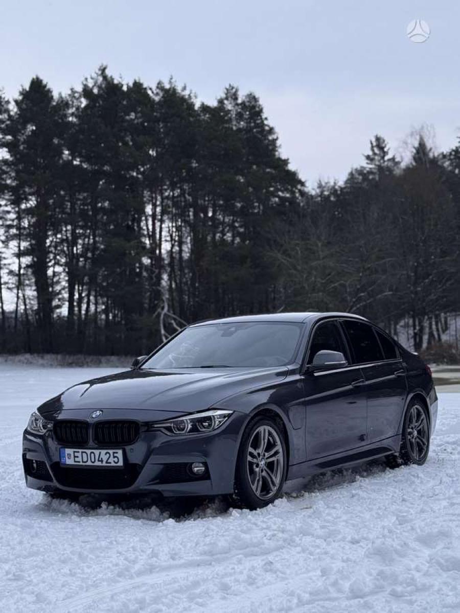 Grey BMW 330 2017 in Vilnius, with an engine capacity of 2.00 L and mileage of 164 thousand km for 15500 €, photo 3 on AUTOMOTO.COM.LV