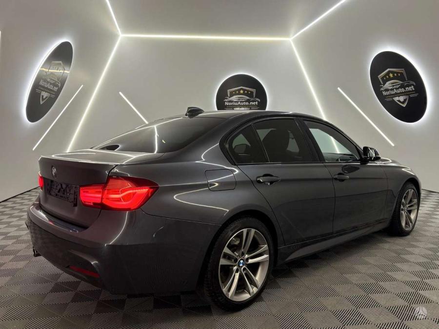 Grey BMW 330 2017 in Marijampole, with an engine capacity of 2.99 L and mileage of 262 thousand km for 15450 €, photo 23 on AUTOMOTO.COM.LV