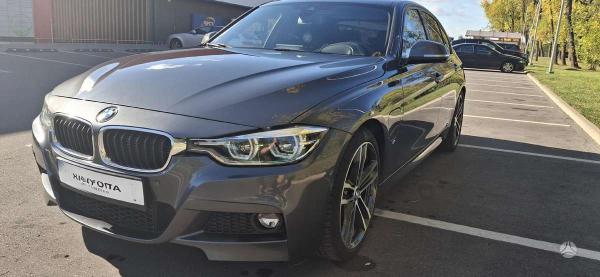 Grey BMW 330 2017 in Kaunas, with an engine capacity of 2.00 L and mileage of 234 thousand km for 13999 €, photo 6 on AUTOMOTO.COM.LV