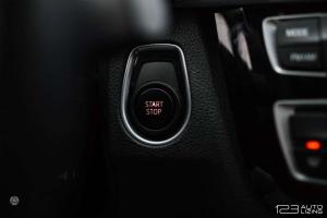 Pelēks BMW 330 2017 Kretinga, ar dzinēja tilpumu 2.00 L un nobraukumu 171 tūkst. km par 13650 €, foto 29 vietnē AUTOMOTO.COM.LV