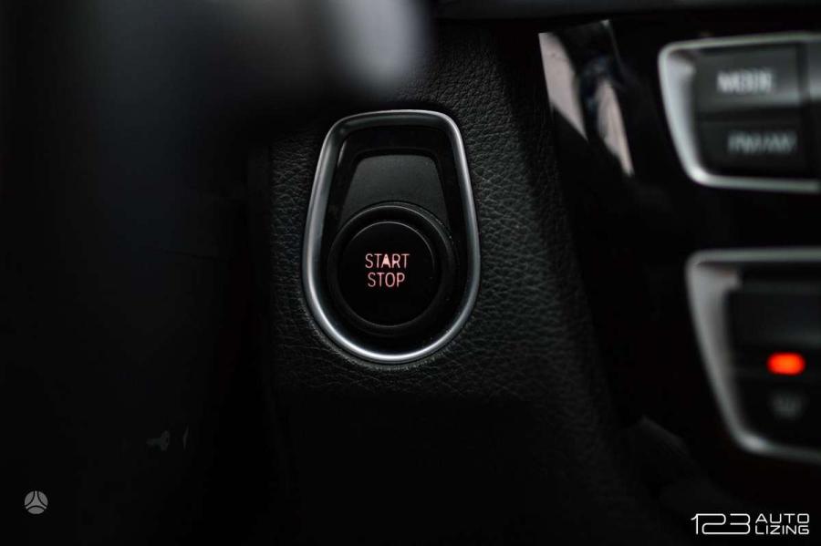 Pelēks BMW 330 2017 Kretinga, ar dzinēja tilpumu 2.00 L un nobraukumu 171 tūkst. km par 13650 €, foto 29 vietnē AUTOMOTO.COM.LV