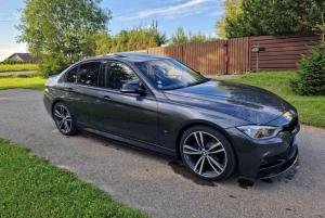 Grey BMW 330 2017 in Vilnius, with an engine capacity of 2.00 L and mileage of 139 thousand km for 10950 €, photo 6 on AUTOMOTO.COM.LV