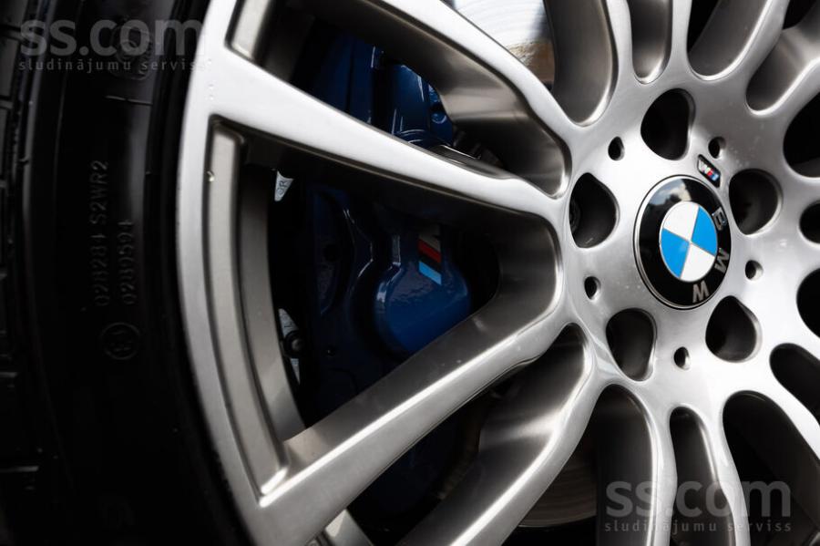 Pelēks BMW 330 2017 Jelgava, ar dzinēja tilpumu 2.00 L un nobraukumu 0 tūkst. km par 14500 €, foto 9 vietnē AUTOMOTO.COM.LV