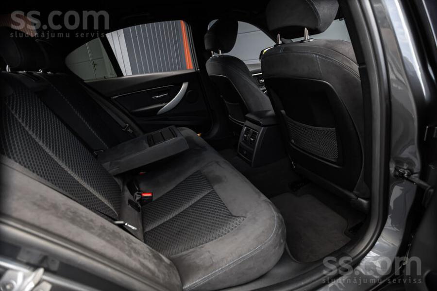 Pelēks BMW 330 2017 Jelgava, ar dzinēja tilpumu 2.00 L un nobraukumu 0 tūkst. km par 14500 €, foto 11 vietnē AUTOMOTO.COM.LV