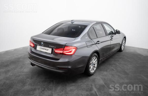 Pelēks BMW 330 2018 Tallina, ar dzinēja tilpumu 2.00 L un nobraukumu 138 tūkst. km par 15999 €, foto 4 vietnē AUTOMOTO.COM.LV