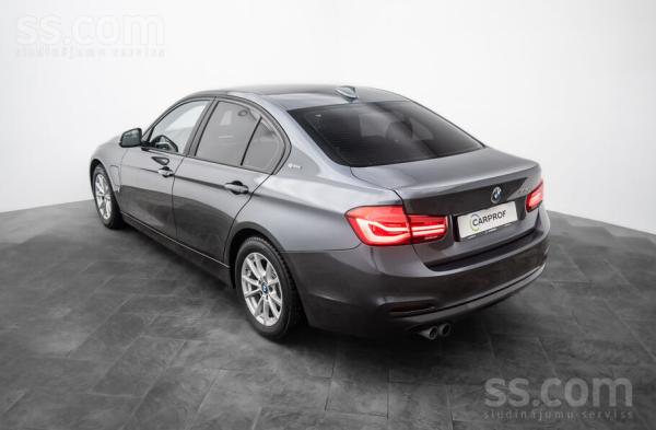Grey BMW 330 2018 in Tallinn, with an engine capacity of 2.00 L and mileage of 138 thousand km for 15999 €, photo 6 on AUTOMOTO.COM.LV