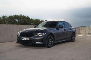 Pelēks BMW 330 2019 Viļņa, ar dzinēja tilpumu 2.00 L un nobraukumu 103 tūkst. km par 23500 €, foto  vietnē AUTOMOTO.COM.LV