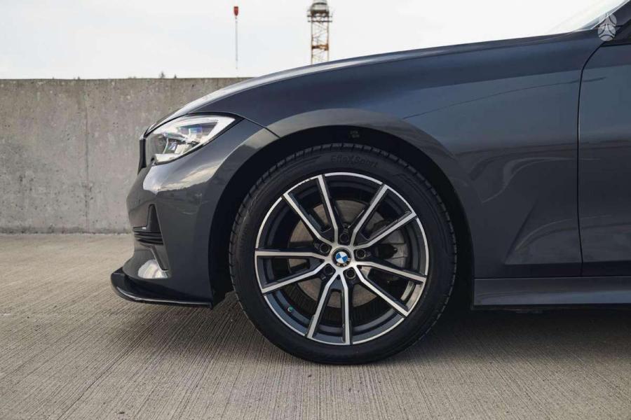 Pelēks BMW 330 2019 Viļņa, ar dzinēja tilpumu 2.00 L un nobraukumu 103 tūkst. km par 23500 €, foto 12 vietnē AUTOMOTO.COM.LV