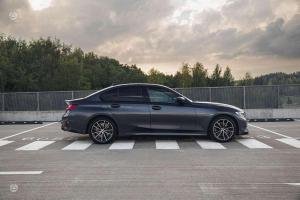 Pelēks BMW 330 2019 Viļņa, ar dzinēja tilpumu 2.00 L un nobraukumu 103 tūkst. km par 23500 €, foto 13 vietnē AUTOMOTO.COM.LV