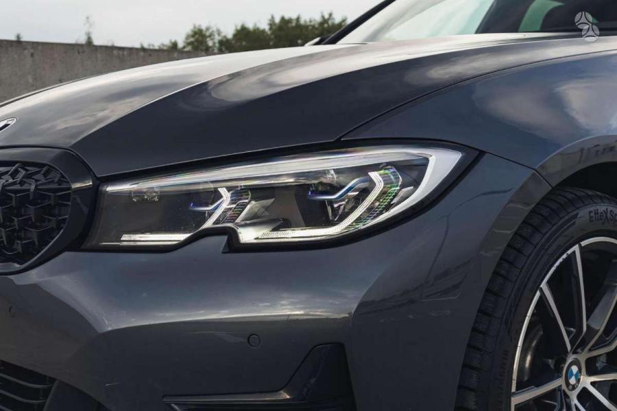 Pelēks BMW 330 2019 Viļņa, ar dzinēja tilpumu 2.00 L un nobraukumu 103 tūkst. km par 23500 €, foto 15 vietnē AUTOMOTO.COM.LV