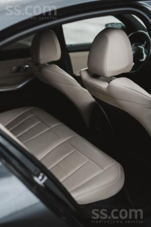 Grey BMW 330 2019 in Riga, with an engine capacity of 2.00 L and mileage of 175 thousand km for 25400 €, photo 6 on AUTOMOTO.COM.LV