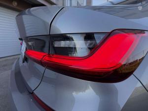 Grey BMW 330 2019 in Vilnius, with an engine capacity of 2.00 L and mileage of 85 thousand km for 27500 €, photo 13 on AUTOMOTO.COM.LV