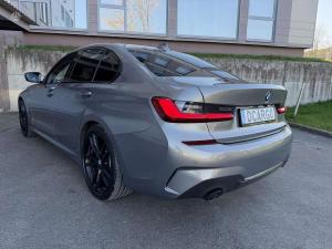 Grey BMW 330 2019 in Vilnius, with an engine capacity of 2.00 L and mileage of 85 thousand km for 27500 €, photo 14 on AUTOMOTO.COM.LV