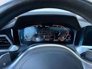 Grey BMW 330 2019 in Vilnius, with an engine capacity of 2.00 L and mileage of 85 thousand km for 27500 €, photo 19 on AUTOMOTO.COM.LV