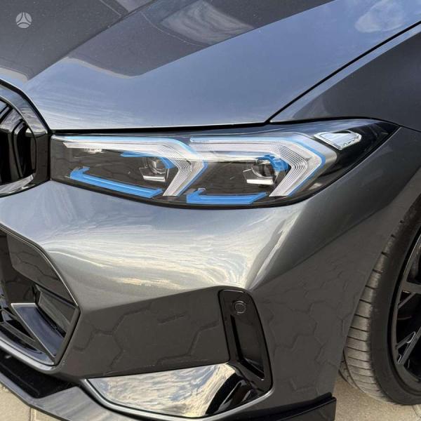БМВ 330 2019 в Вильнюс на AUTOMOTO.COM.LV Серый БМВ 330 2019 в Вильнюс, объемом двигателя 2.00 л и пробегом 114 тыс. км за 30000 €, фото 8 на AUTOMOTO.COM.LV