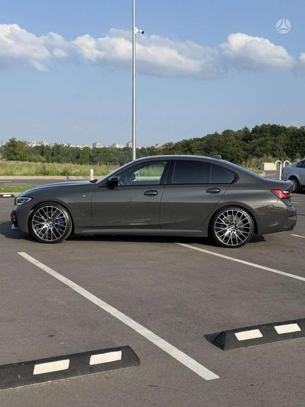 БМВ 330 2019 в Каунас на AUTOMOTO.COM.LV Серый БМВ 330 2019 в Каунас, объемом двигателя 2.99 л и пробегом 135 тыс. км за 28300 €, фото 9 на AUTOMOTO.COM.LV