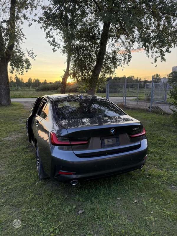 Pelēks BMW 330 2019 Šauļi, ar dzinēja tilpumu 2.00 L un nobraukumu 117 tūkst. km par 9500 €, foto 5 vietnē AUTOMOTO.COM.LV