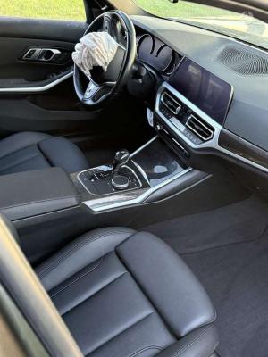 Grey BMW 330 2019 in Siauliai, with an engine capacity of 2.00 L and mileage of 117 thousand km for 9500 €, photo 7 on AUTOMOTO.COM.LV