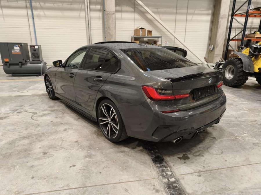 Pelēks BMW 330 2020 Jonava, ar dzinēja tilpumu 2.00 L un nobraukumu 195 tūkst. km par 23050 €, foto 9 vietnē AUTOMOTO.COM.LV